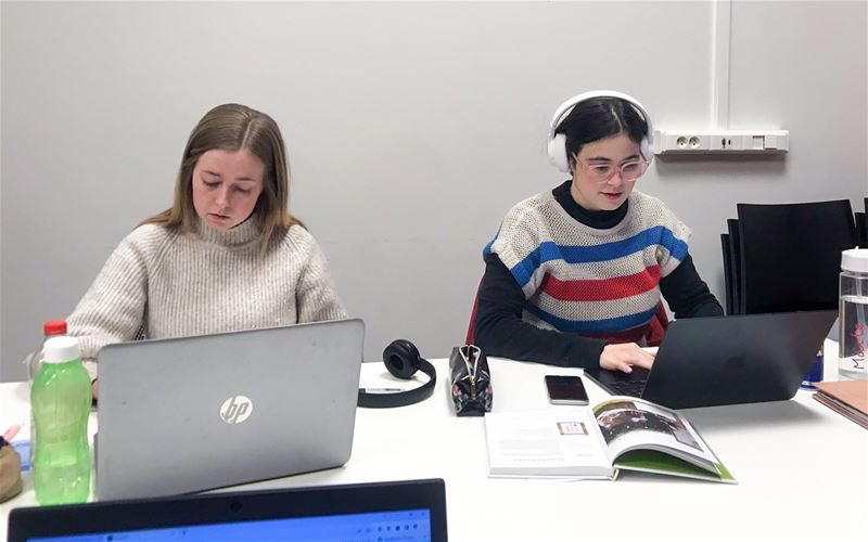 Al meer dan 400 gebruikers voor Open+ in de bib - Internetgazet Heusden ...