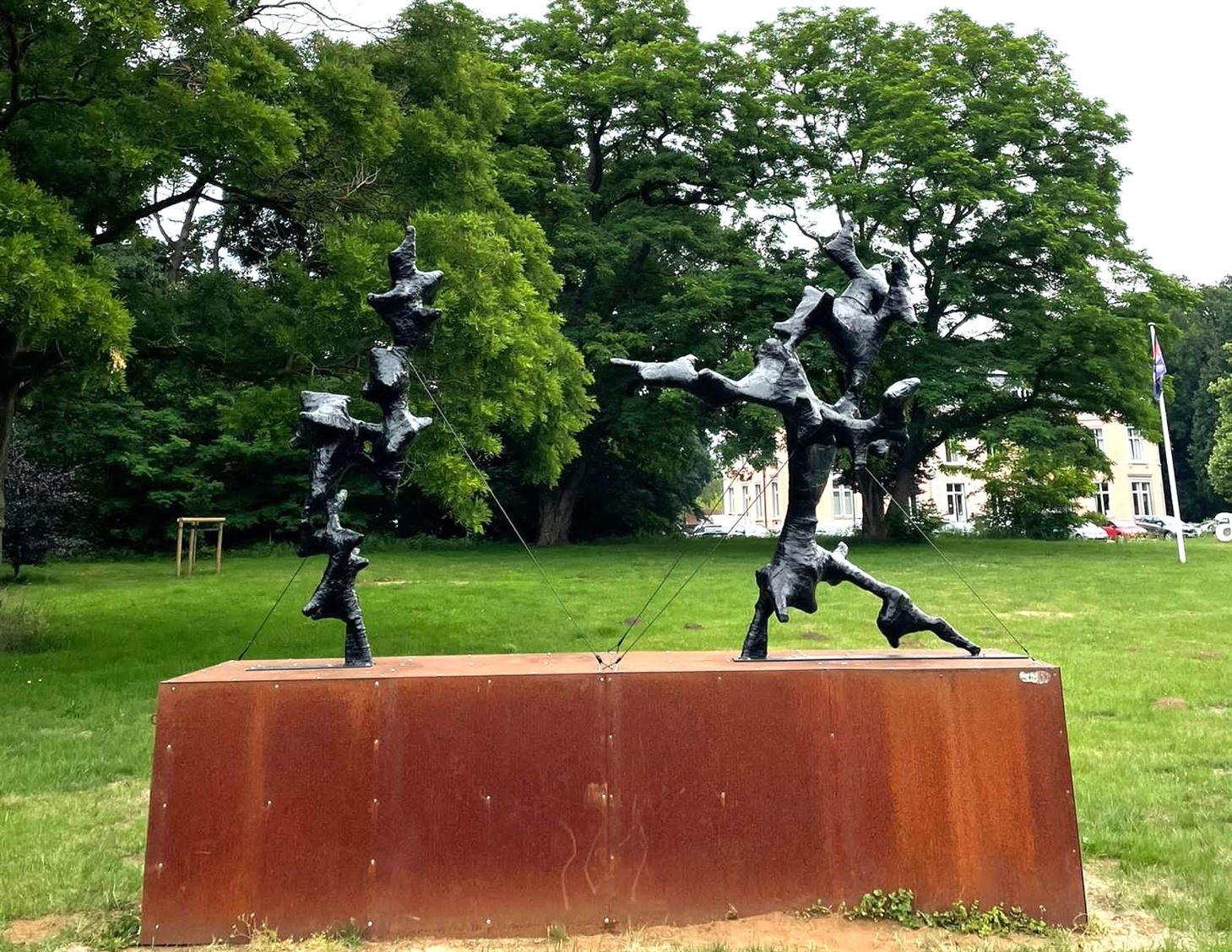 Beeld van Sabrina Jaspers voor kasteel Meylandt - Internetgazet Heusden ...