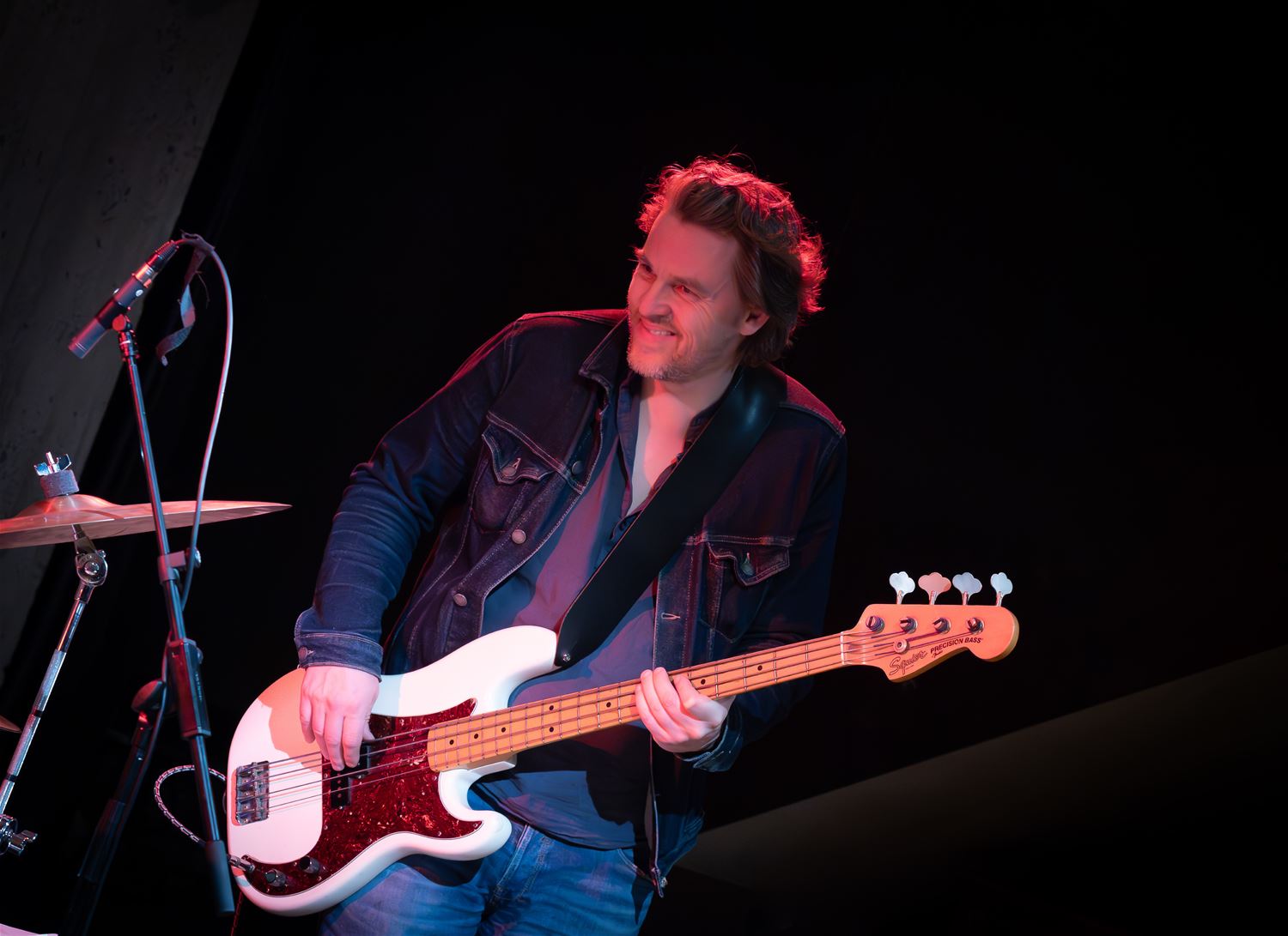 Het eigen muzikale pad van Nathan James - Internetgazet Heusden-Zolder